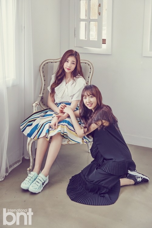 DSP 조시윤 윤채경 BNT 화보 - 인스티즈(instiz) 이슈 카테고리