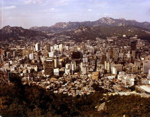 1970년대 서울 도심 컬러 사진.jpg - 인스티즈(instiz) 인티포털 카테고리