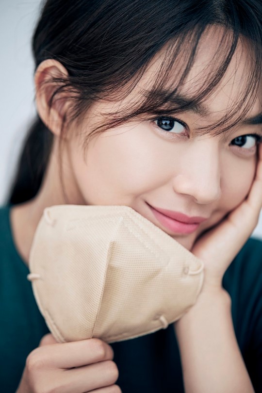 황사마스크 KF94 모델 발탁된 신민아'밝고 건강한 이미지” - 인스티즈(instiz) 이슈 카테고리