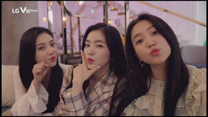 아이폰 쓰는 레드벨벳의 LG V50 광고 - 인스티즈(instiz) 이슈 카테고리