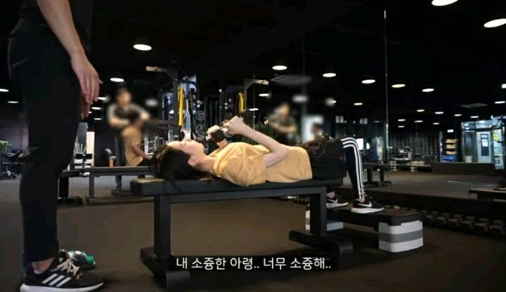 노력해서 두달간 1.4kg 겨우 찌운 여자 - 인스티즈(instiz) 이슈 카테고리