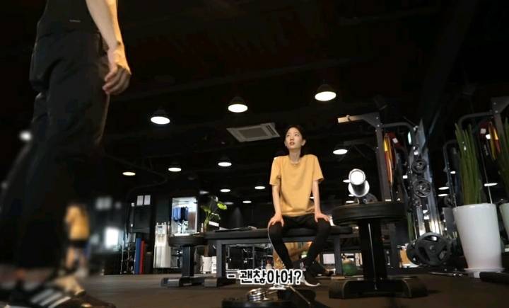 노력해서 두달간 1.4kg 겨우 찌운 여자 - 인스티즈(instiz) 이슈 카테고리