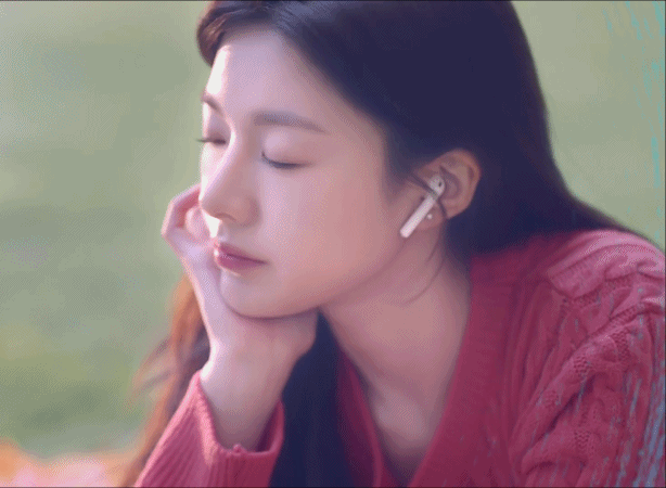 SK 텔레콤 광고 고윤정 움짤.gif(13MB) - 인스티즈(instiz) 이슈 카테고리