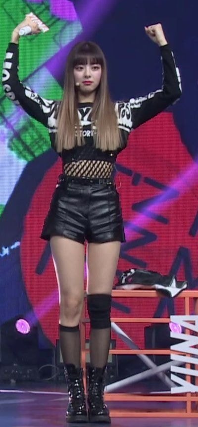 있지 막내 유나 풀뱅 앞머리에 반응하는 itzy 언니들.twt - 인스티즈(instiz) 이슈 카테고리