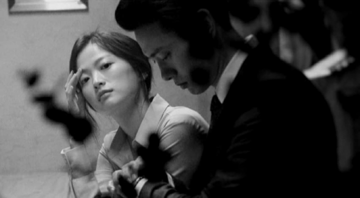 천우희와 영화 '버티고' 찍었던 유태오.jpggif - 인스티즈(instiz) 이슈 카테고리