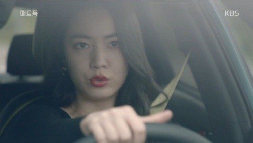 [SW이슈] '전화위복?” 류화영, 첫 주연 '매드독'…긍정적 평가 - 인스티즈(instiz) 이슈 카테고리