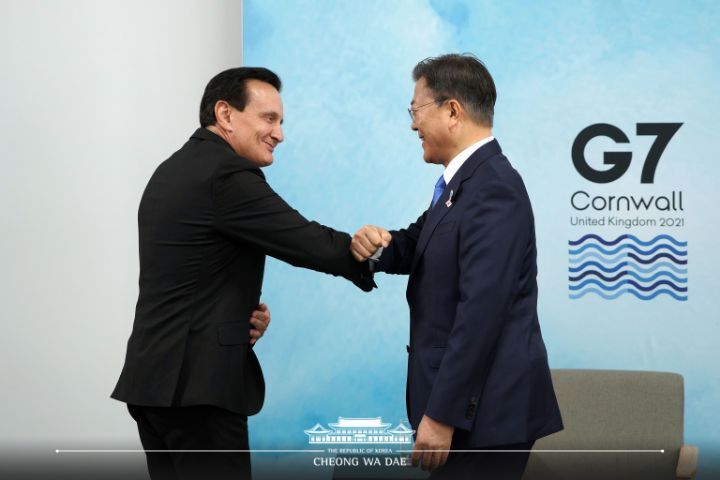 화기애애한 G7 정상회의 현장 - 인스티즈(instiz) 이슈 카테고리