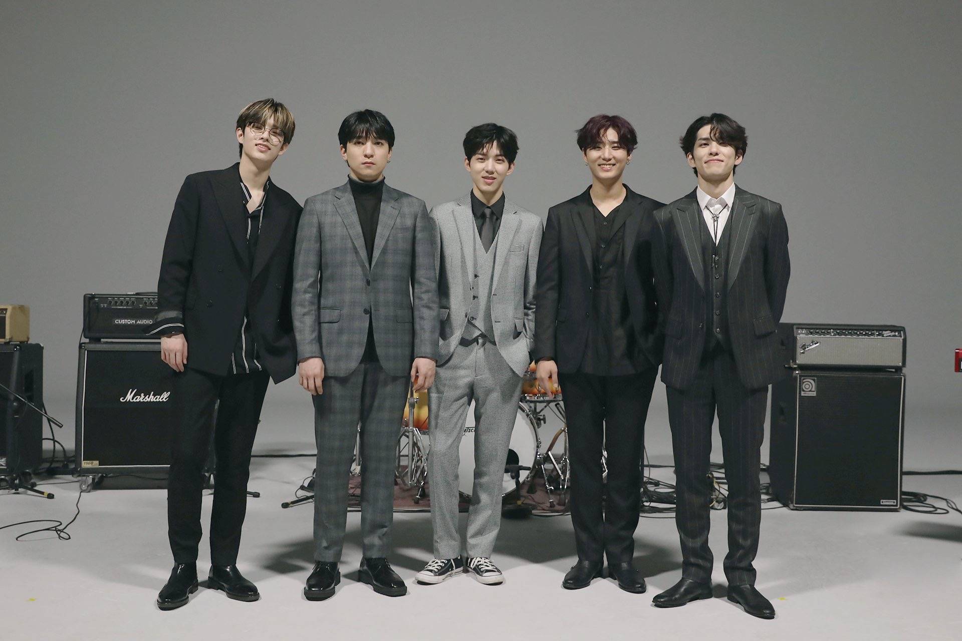 팬들 사이에서 역대급이라 꼽히는 DAY6(데이식스) - Sweet Chaos M2 LIVE 영상 - 인스티즈(instiz) 이슈 카테고리