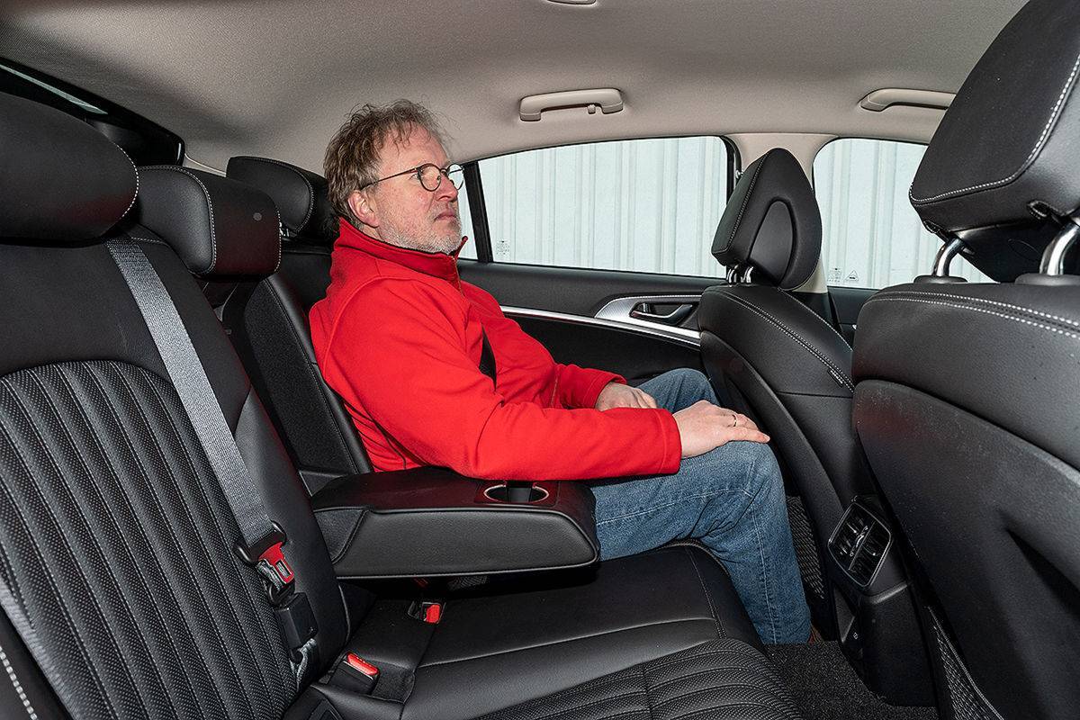 제네시스 G70 vs 폭스바겐 아테온 - 인스티즈(instiz) 이슈 카테고리