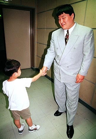 강호동 130kg 체중으로 방송하던 시절 - 인스티즈(instiz) 이슈 카테고리