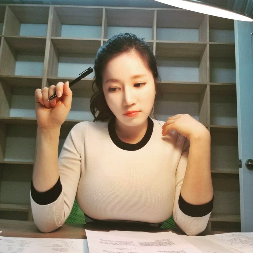 아름다움으로 유명한 인강 여강사 프로필 - 인스티즈(instiz) 이슈 카테고리