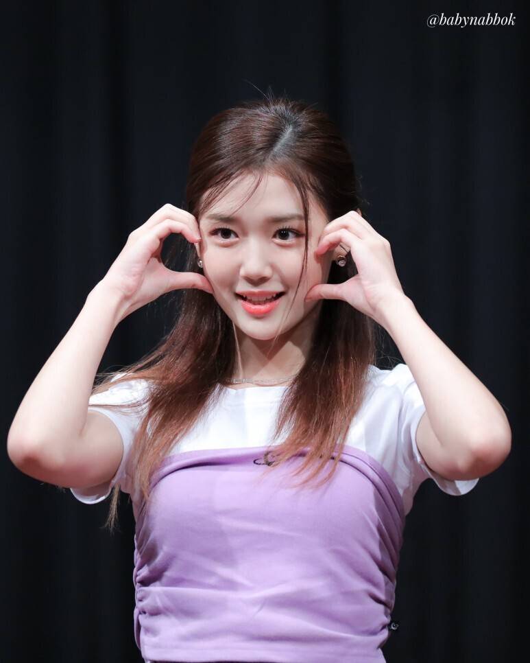 새롭게 등장한 만인의 첫사랑상 아이돌 멤버 - 인스티즈(instiz) 이슈 카테고리