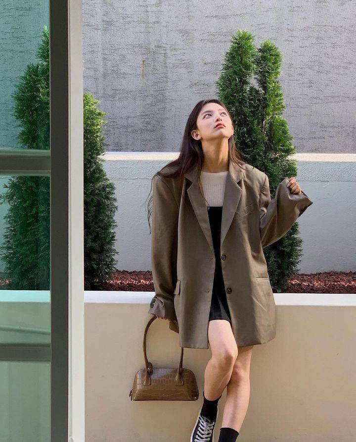 디자인 잘 뽑은거 같은 K2 후리스.jpg여친룩호불호 갈리는 여진룩 스타일 - 인스티즈(instiz) 인티포털 카테고리