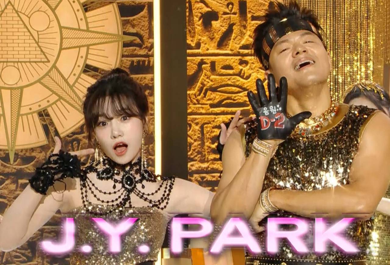 박진영 신곡무대 파트너 장원영 vs 조유리.gif - 인스티즈(instiz) 인티포털 카테고리