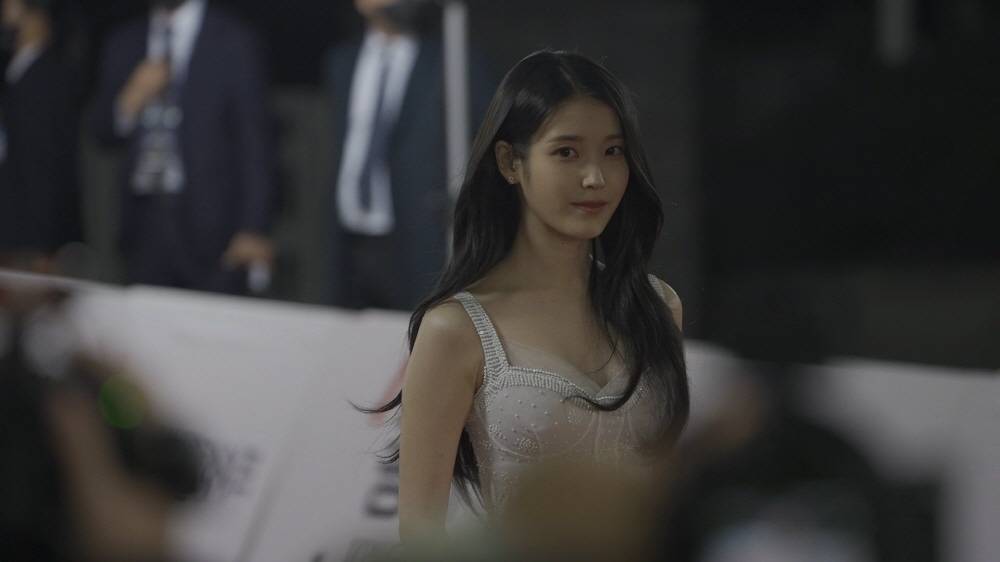 221125 청룡영화상 아이유 .jpgif - 인스티즈(instiz) 인티포털 카테고리