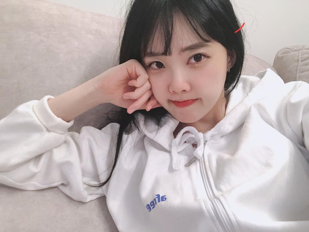 올해로 서른살 된 여자스트리머와 여자비제이 - 인스티즈(instiz) 이슈 카테고리