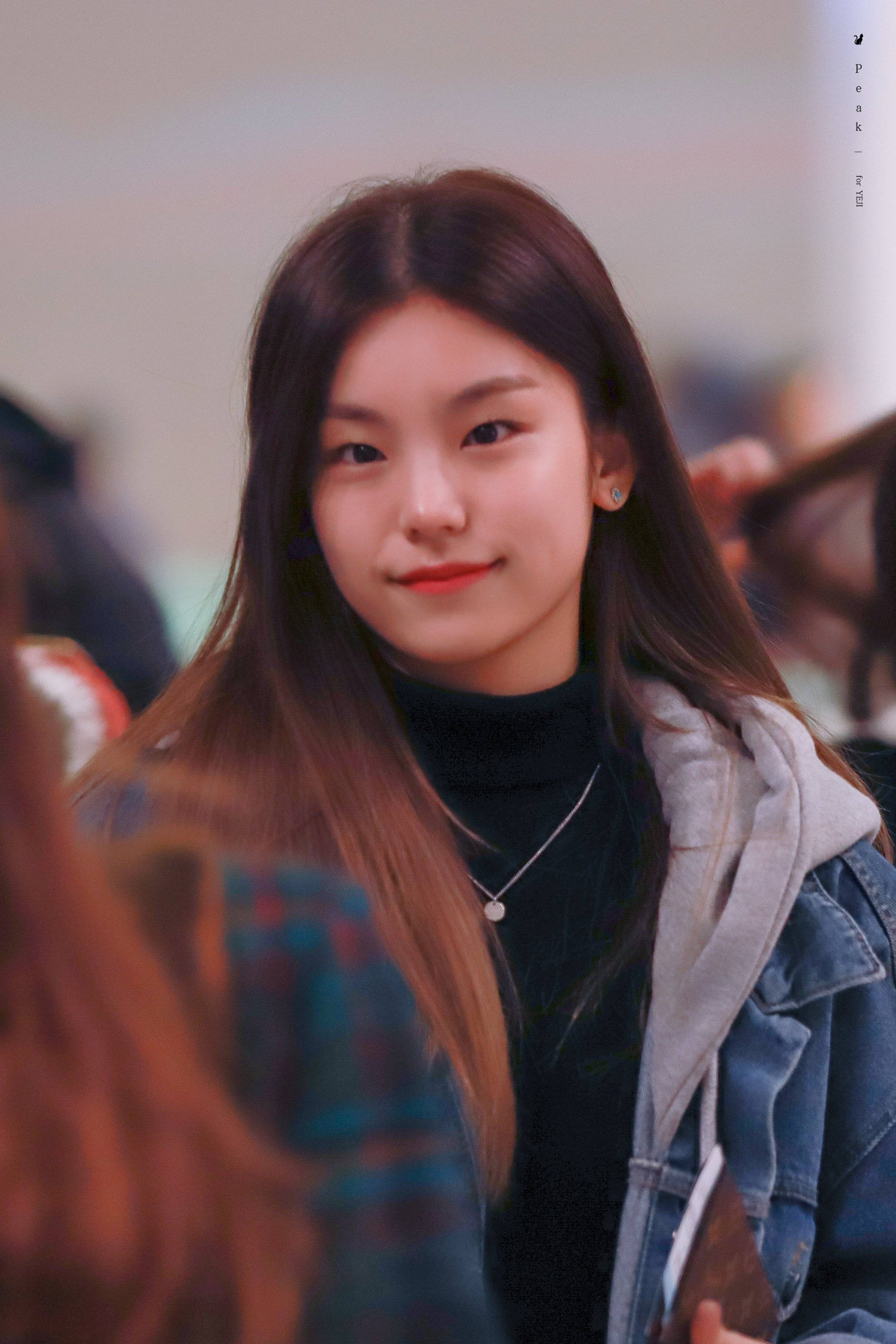 (스압)연한 화장이 잘어울리는 ITZY 예지.jpgif - 인스티즈(instiz) 인티포털 카테고리