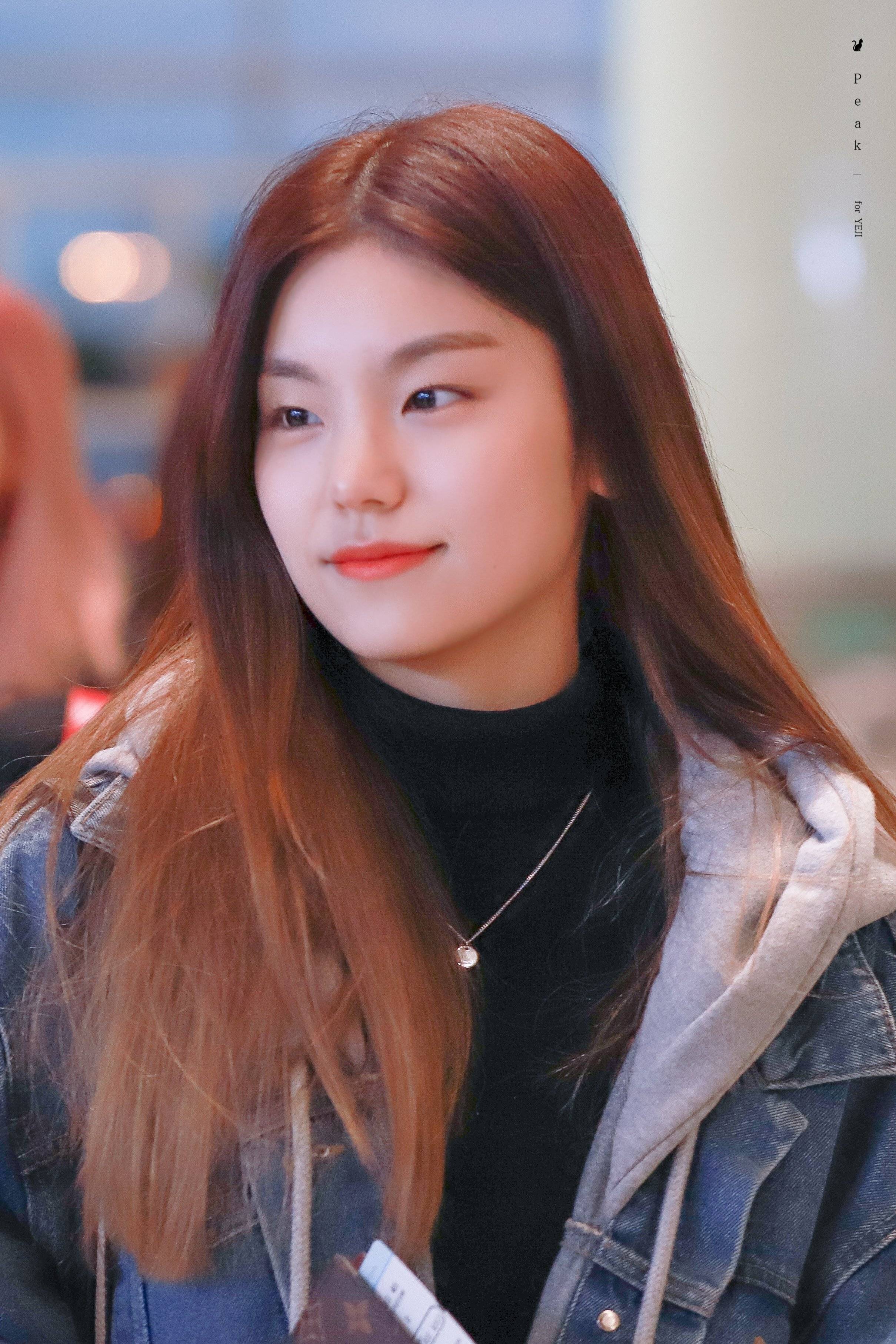 (스압)연한 화장이 잘어울리는 ITZY 예지.jpgif - 인스티즈(instiz) 인티포털 카테고리