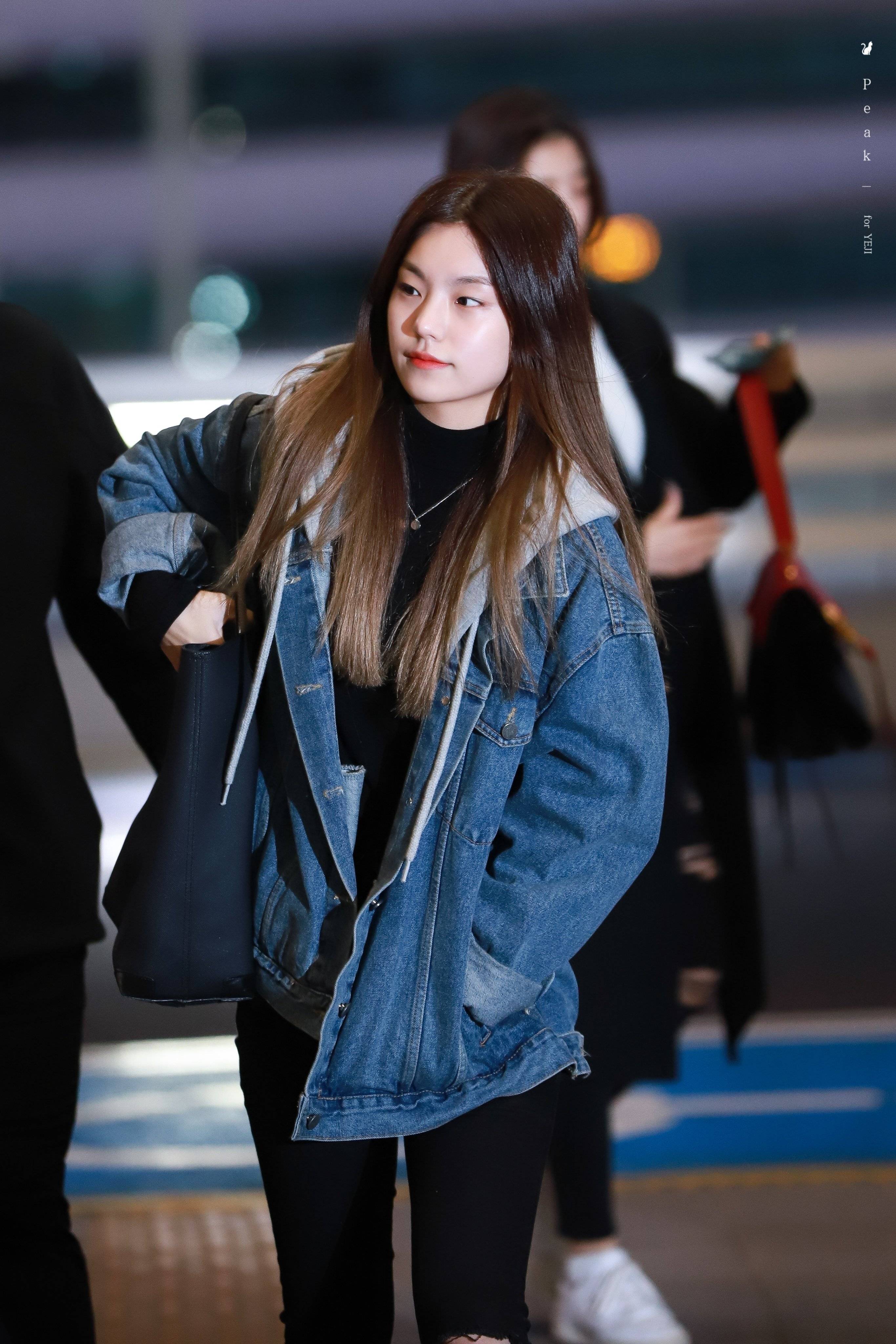 (스압)연한 화장이 잘어울리는 ITZY 예지.jpgif - 인스티즈(instiz) 인티포털 카테고리