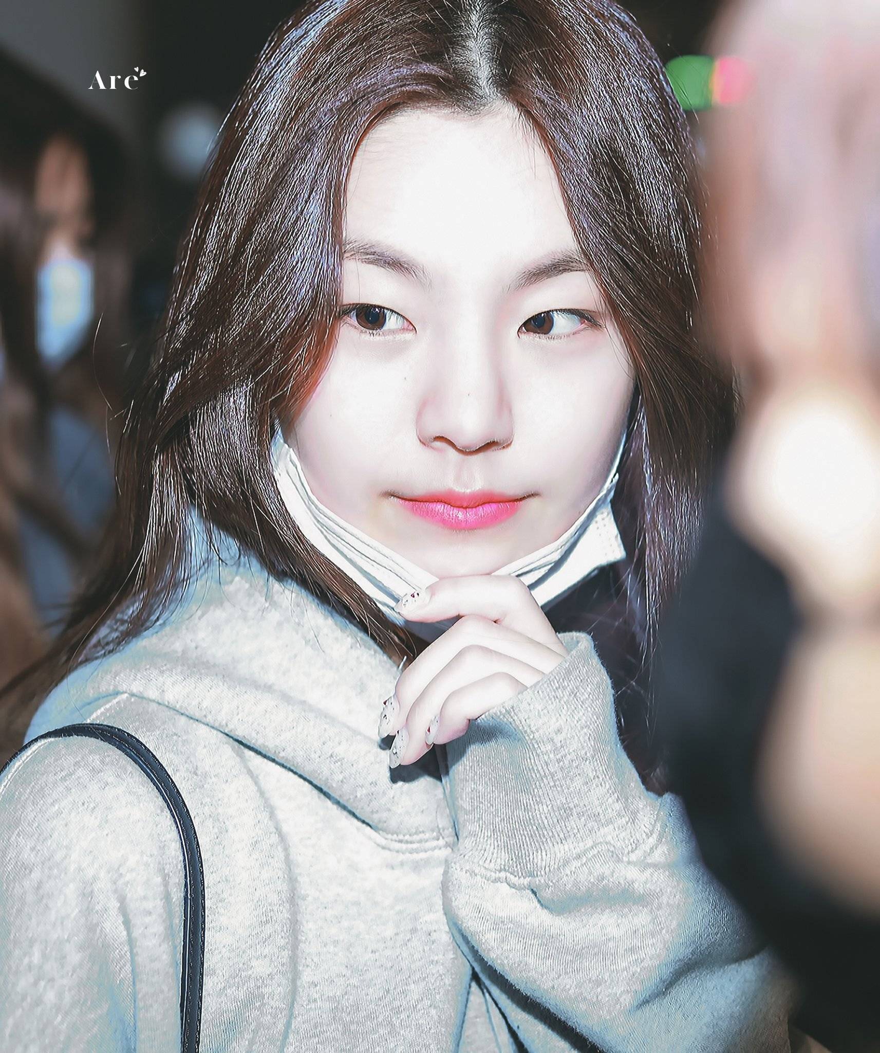 (스압)연한 화장이 잘어울리는 ITZY 예지.jpgif - 인스티즈(instiz) 인티포털 카테고리