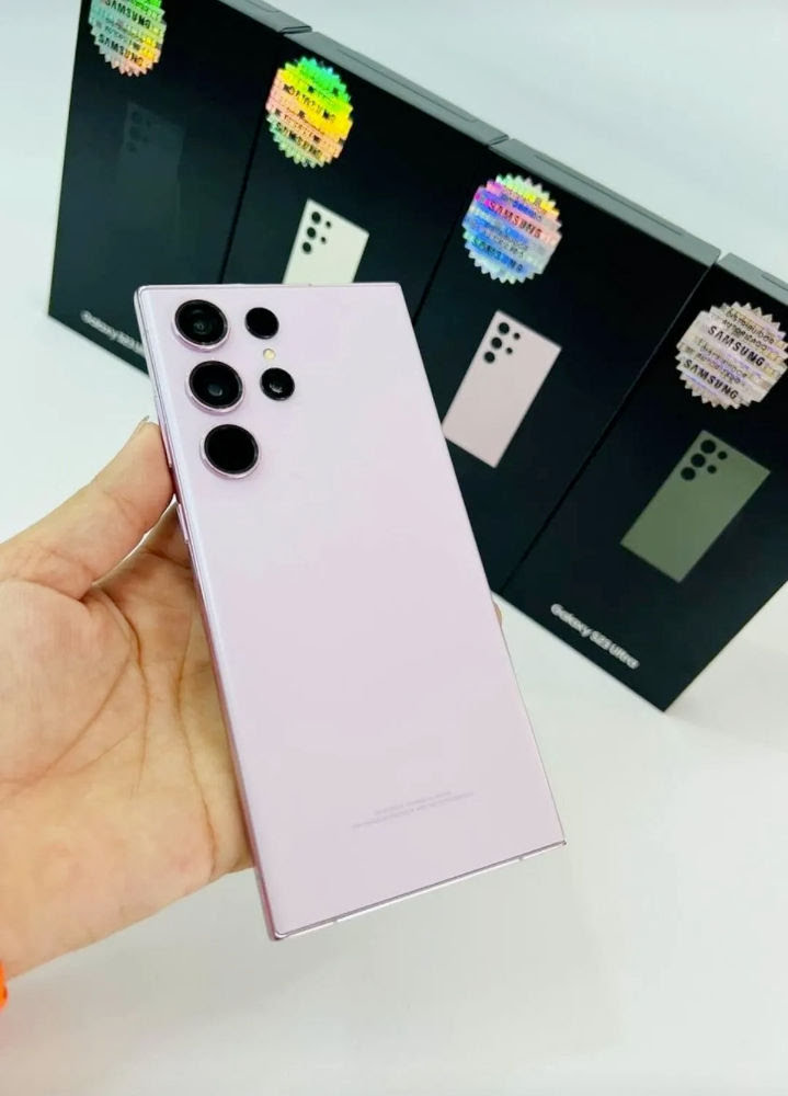 어이없이 유출된 갤럭시 S23 울트라 실기 - 인스티즈(instiz) 이슈 카테고리