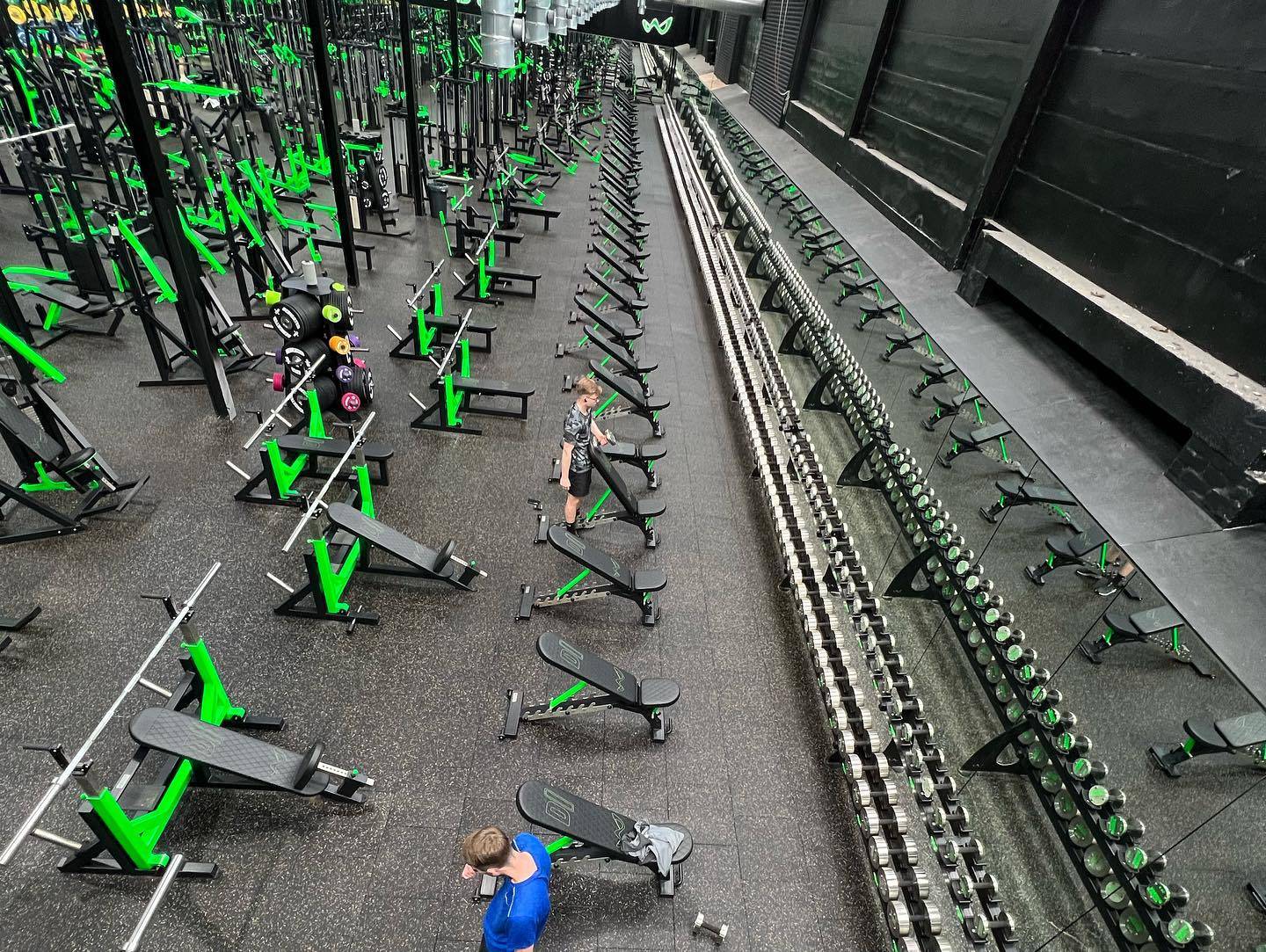 영국 리버플에 있는 헬스짐 "dedicated super gym" - 인스티즈(instiz) 인티포털 카테고리