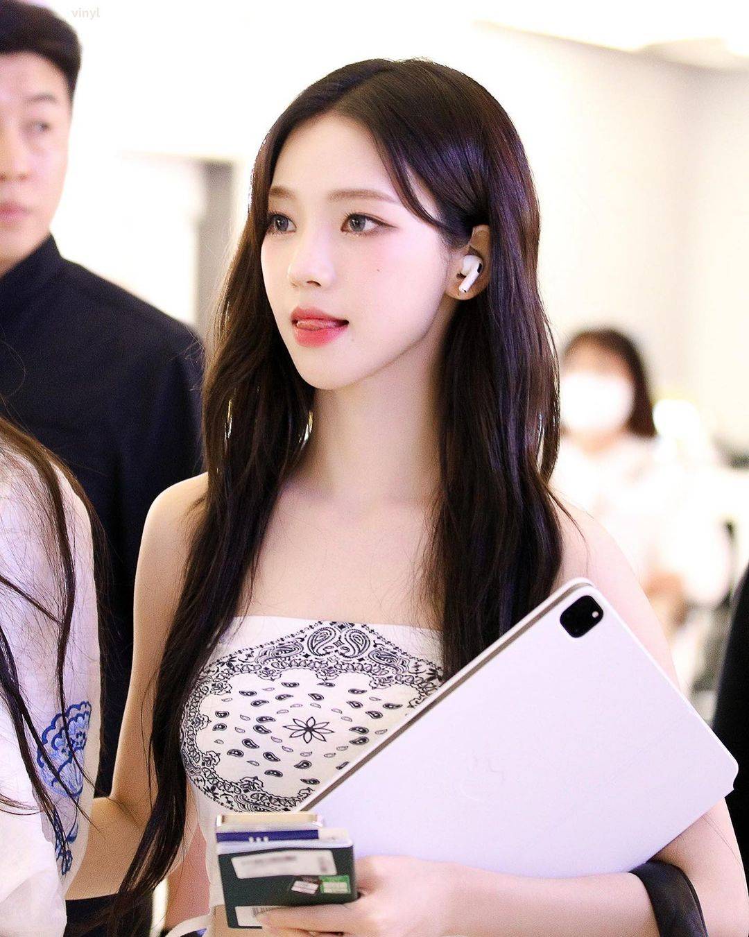 생일 기념으로 광야클럽에 올라온 카리나 싸인 - 인스티즈(instiz) 이슈 카테고리