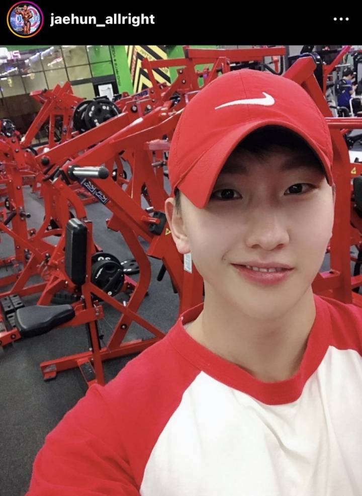 보디빌더의 벌크업 후 얼굴 변화 - 인스티즈(instiz) 이슈 카테고리