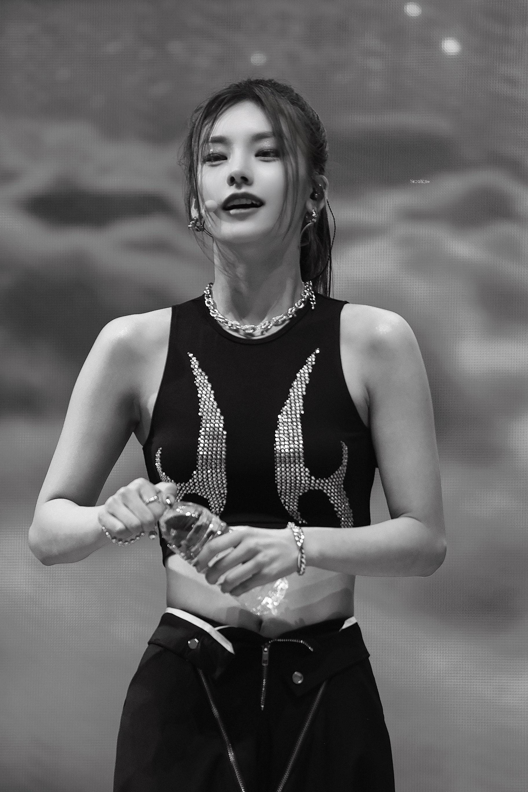 (스압)은근 귀엽고 이쁜 ITZY 예지.jpgif - 인스티즈(instiz) 이슈 카테고리