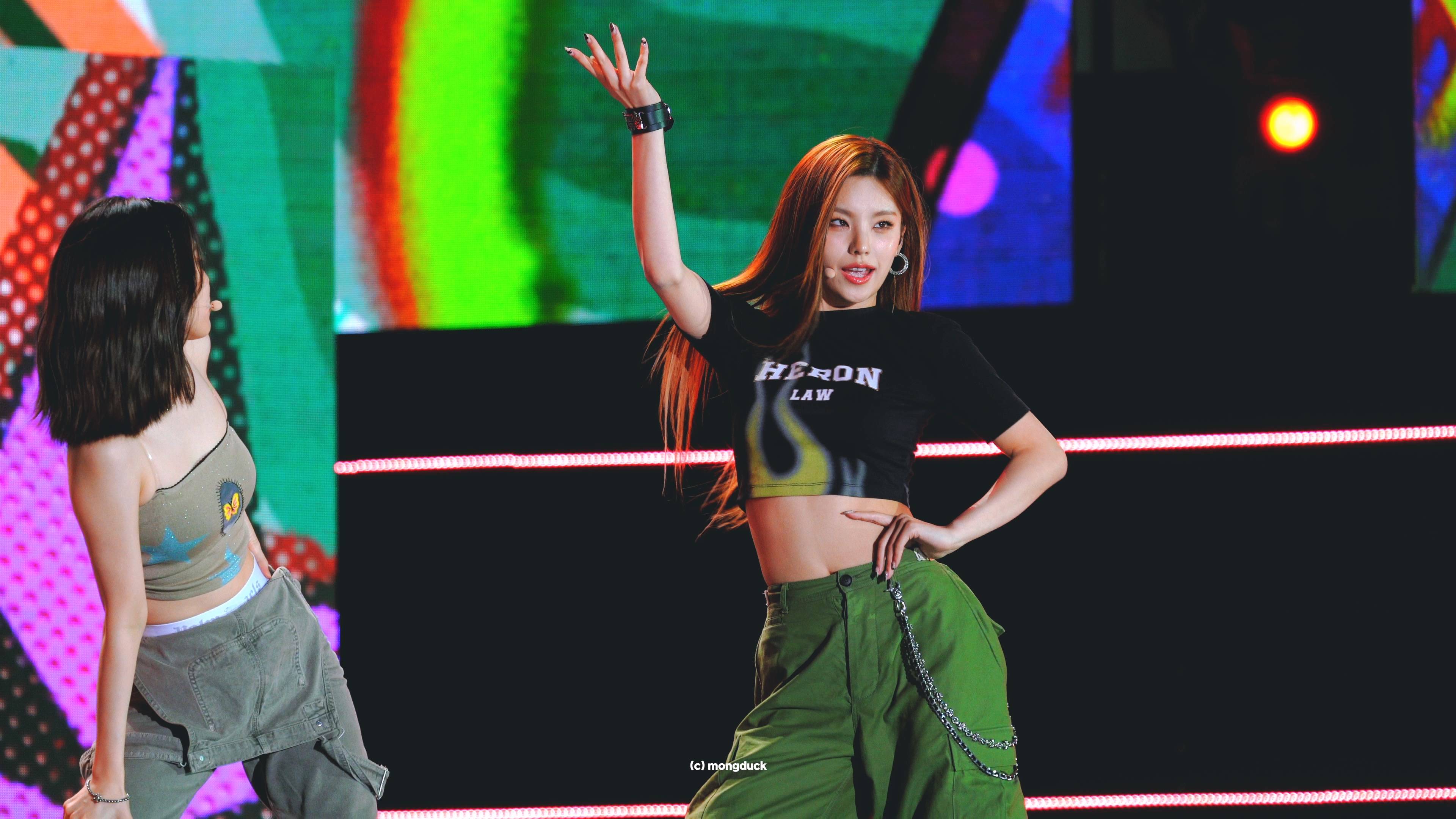 (스압)은근 귀엽고 이쁜 ITZY 예지.jpgif - 인스티즈(instiz) 이슈 카테고리