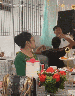 부장님 노래부를때 필요한 자세.gif - 인스티즈(instiz) 이슈 카테고리