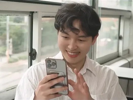 MZ식 소개팅 돋보기 대참사.jpg - 인스티즈(instiz) 이슈 카테고리