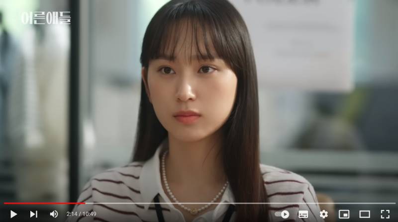 100만 조회 넘은 류혜영(응팔 보라) 주연의 웹드라마 어른애들 - 인스티즈(instiz) 이슈 카테고리