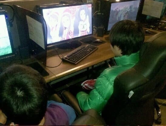 싱글벙글 요즘세대 PC방 잼민이들.JPG - 인스티즈(instiz) 이슈 카테고리