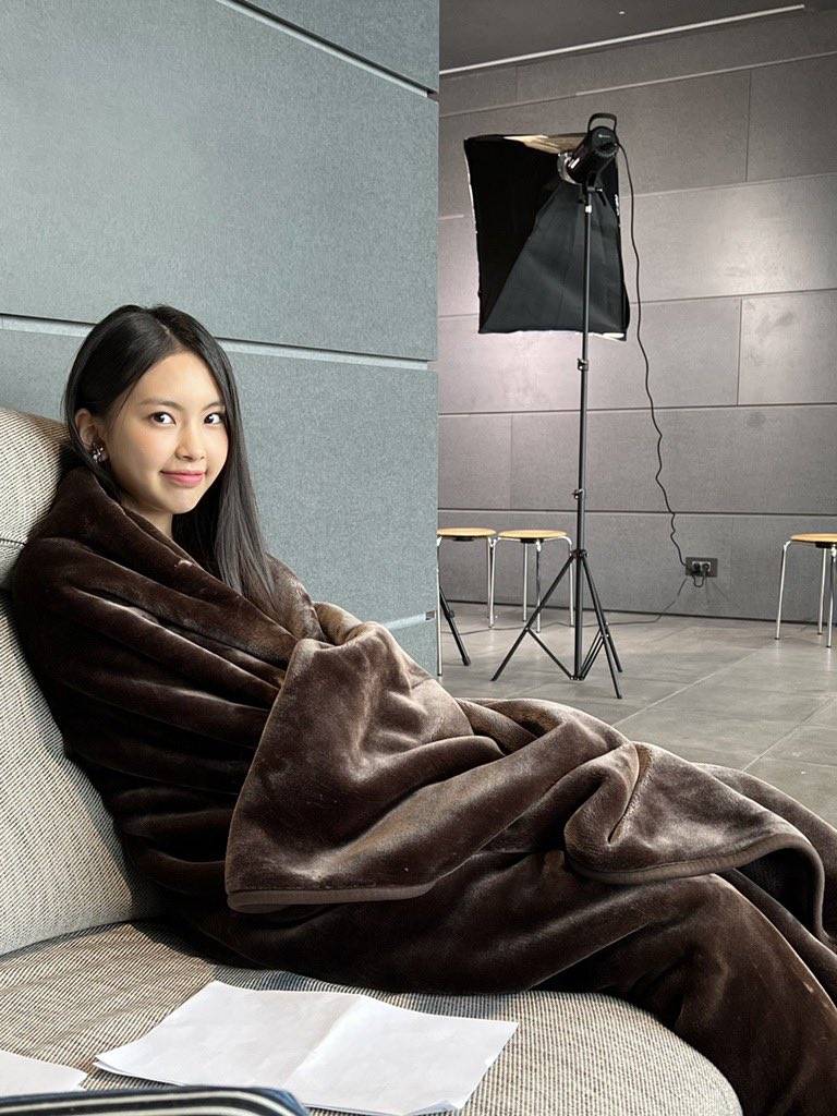 MZ듀스의 재림.. Y2K 그 잡채 뉴진스 혜인 - 인스티즈(instiz) 이슈 카테고리