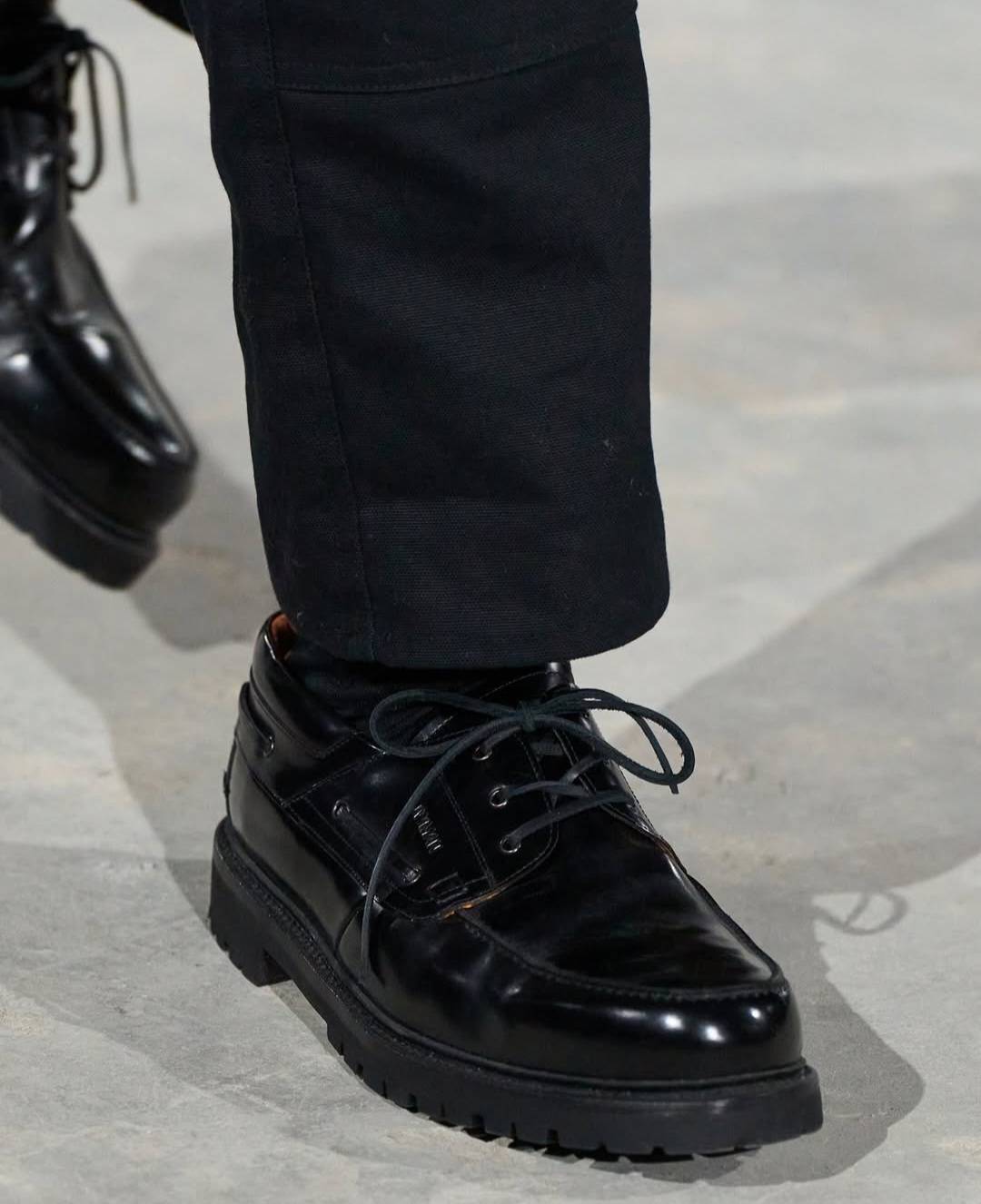 준야 와타나베 MAN FW 2025.jpg - 인스티즈(instiz) 이슈 카테고리