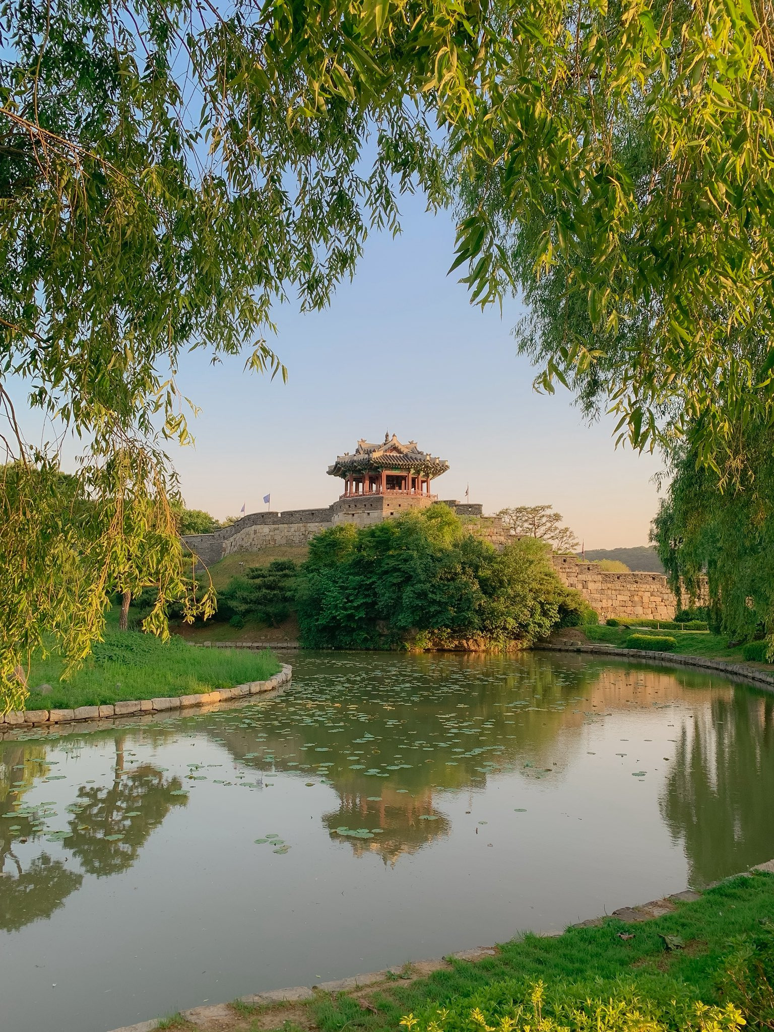 6월에는 방화수류정을 잊지 말자.twt - 인스티즈(instiz) 이슈 카테고리