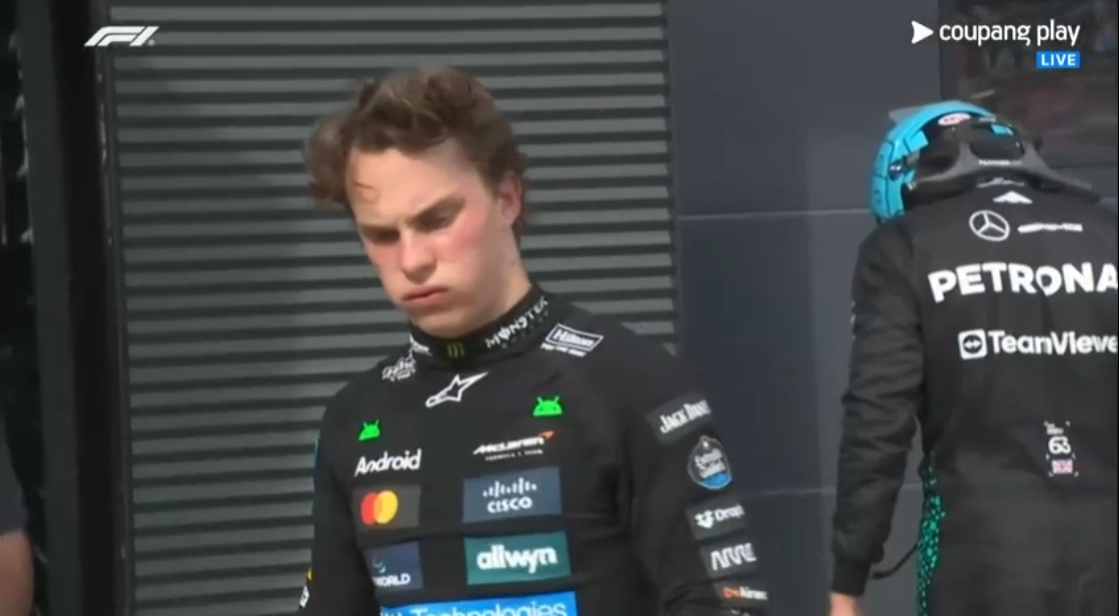 벌써부터 머리에 M자가 점점 커지는 F1 드라이버.jpg - 인스티즈(instiz) 이슈 카테고리