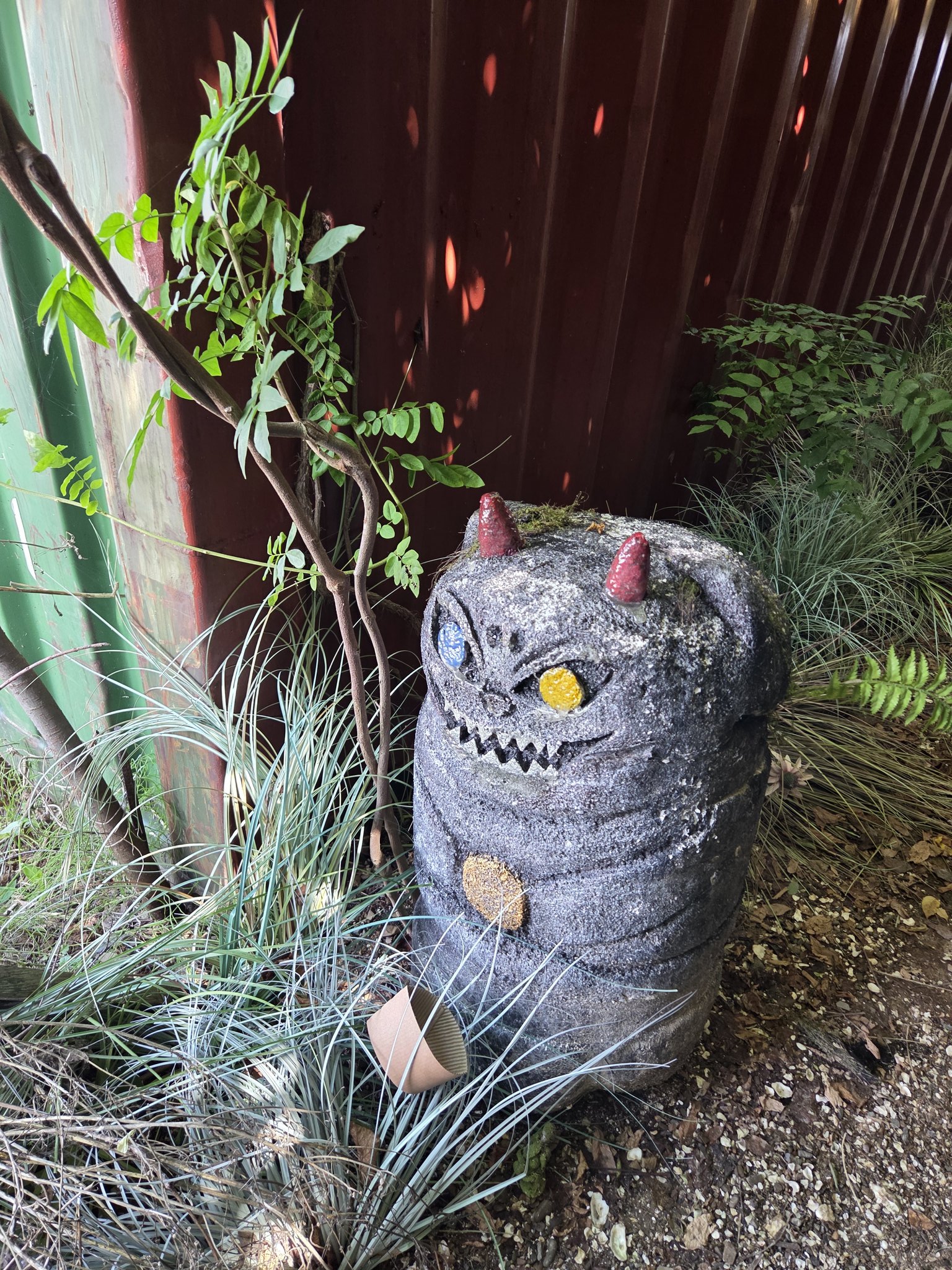 인천 영흥도에 있는 고양이역.jpg - 인스티즈(instiz) 이슈 카테고리