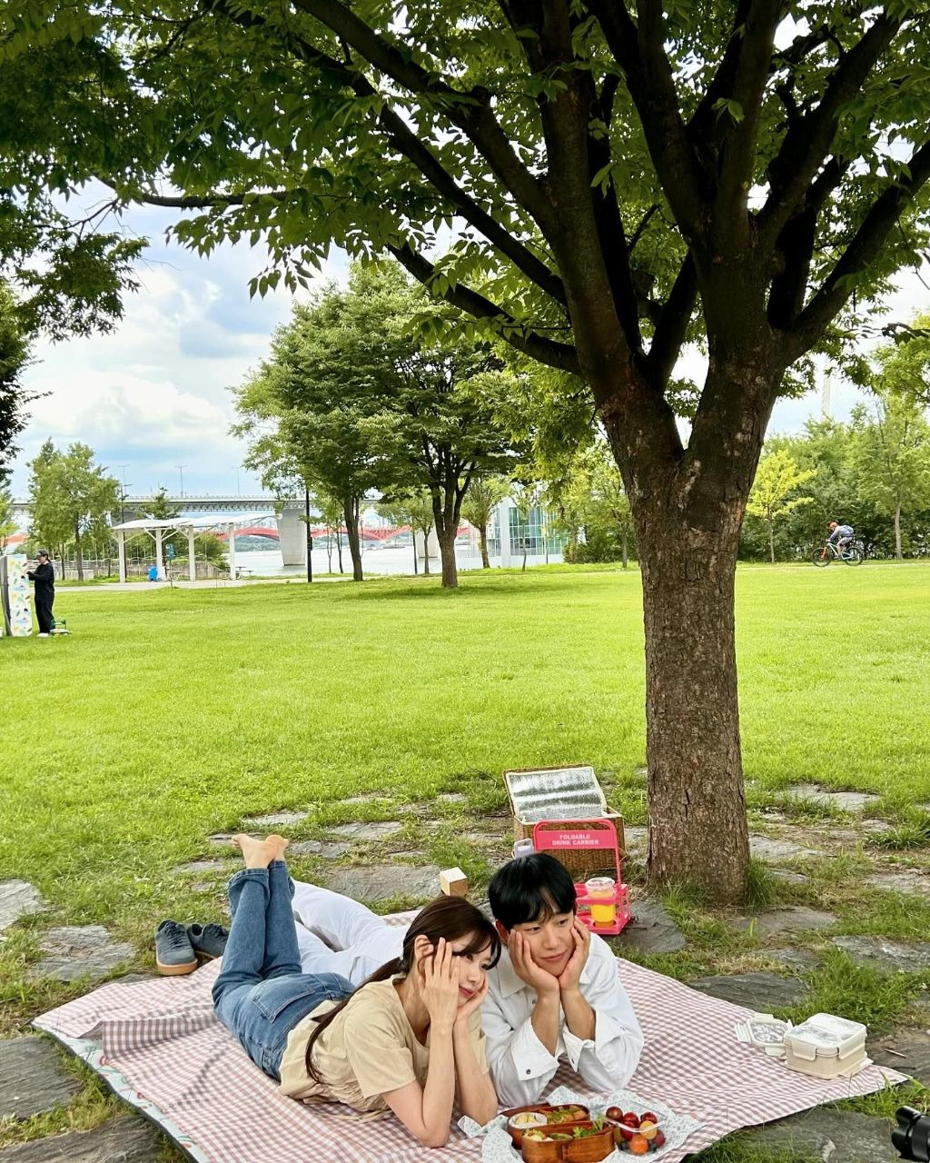 같이 작품하면 럽스타 처럼 올려주는 정소민 - 인스티즈(instiz) 이슈 카테고리