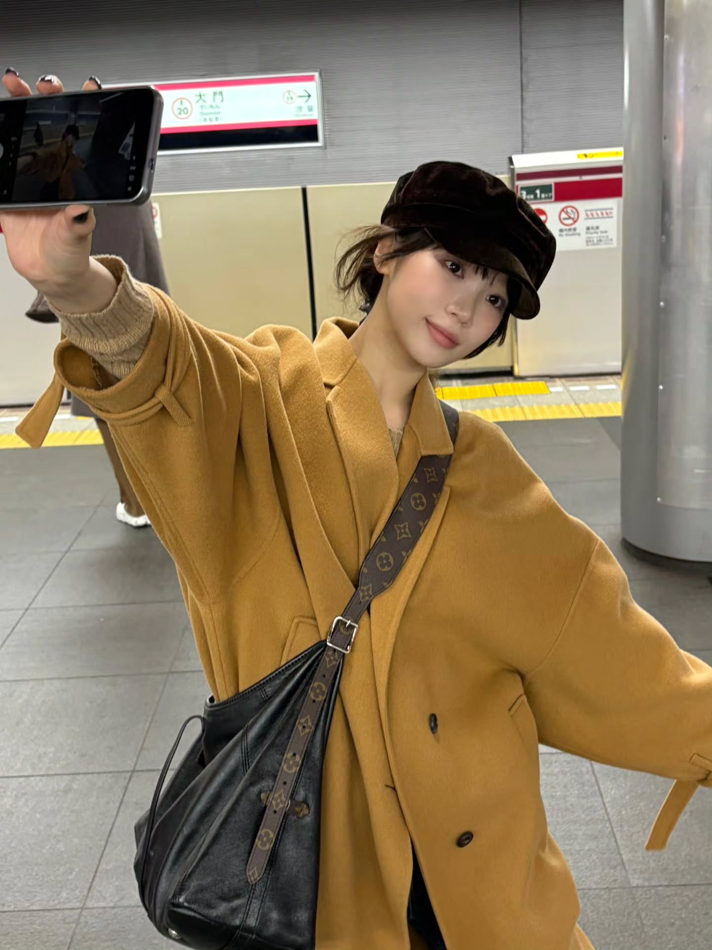 몸매가 탄탄한 릅세라핌 김채원.jpg - 인스티즈(instiz) 이슈 카테고리