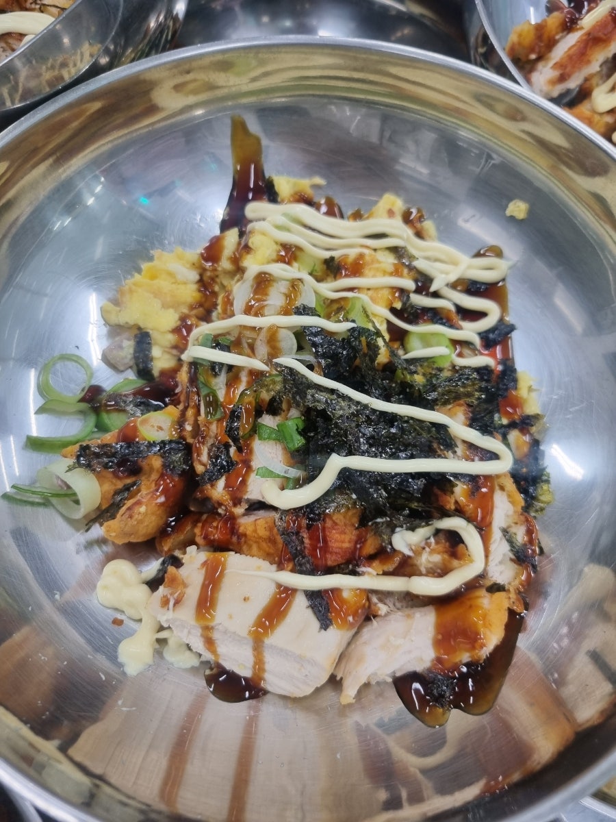 단체급식 치킨마요덮밥 - 인스티즈(instiz) 이슈 카테고리