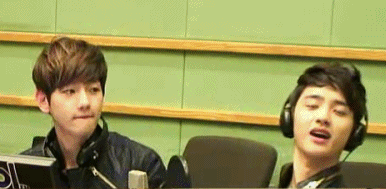 백현과 디오가 어색했다고?ㅋㅋㅋㅋㅋㅋ gif (엑소 tmi) - 인스티즈(instiz) 연예 카테고리
