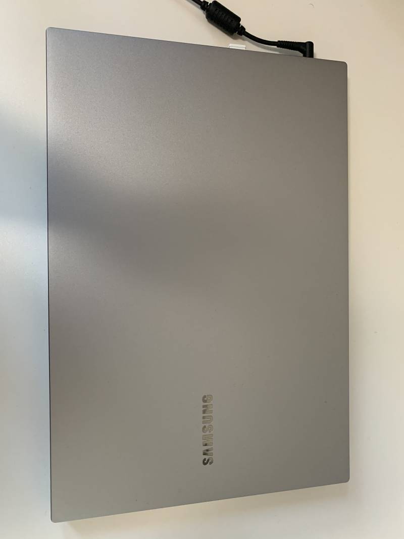 NT550XCJ 삼성 노트북 팔아요!! - 인스티즈(instiz) 장터 카테고리