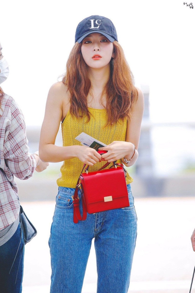 [잡담] 슬기 어깨 너무 예쁜 것 같음 내 취향이야 - 인스티즈(instiz) 연예 카테고리