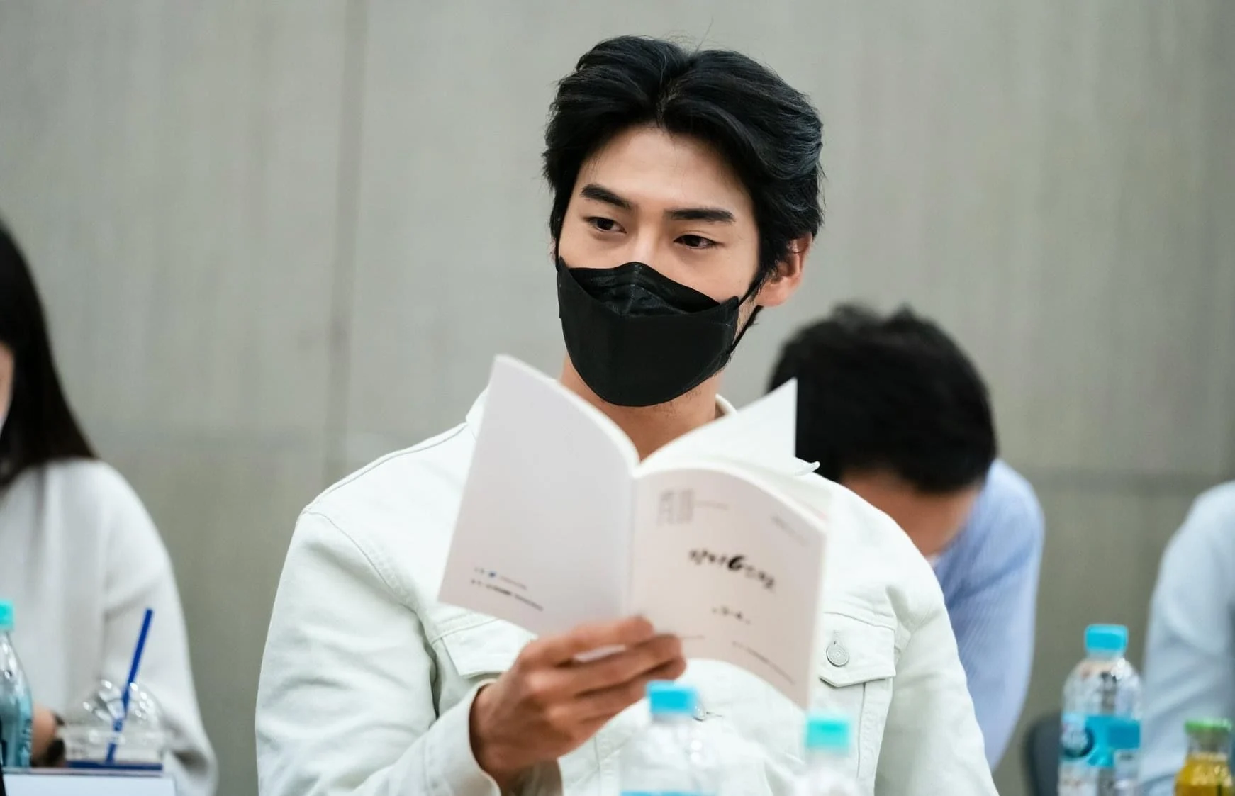 제주항공 승무원으로 일하다 모델 데뷔하고 배우까지 데뷔한 갓생러 - 인스티즈(instiz) 인티포털 카테고리