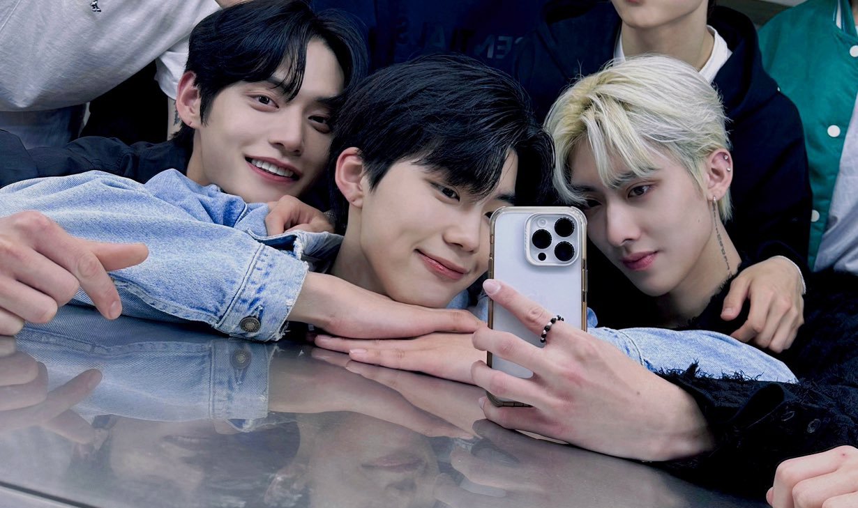 [잡담] 건욱이가 최애지만 𝓡𝓲𝓬𝓴𝔂랑 지웅이가 끌려 - 인스티즈(instiz) 연예 카테고리