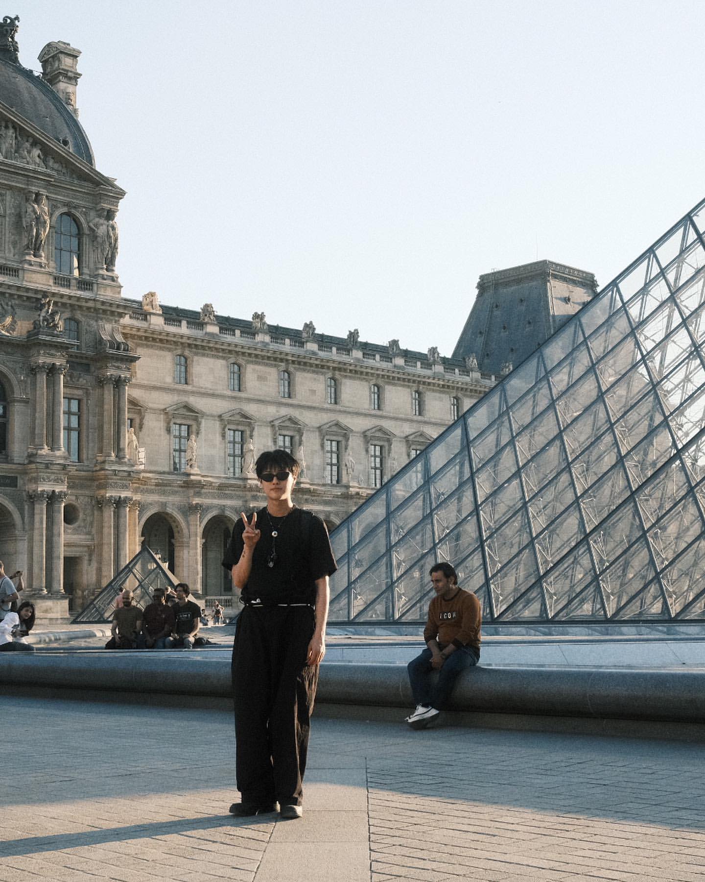 [미디어] WOODZ(우즈 조승연) 유럽여행 브이로그 Ep.0 | What's in My Bag?🧳 - 인스티즈(instiz) 연예 카테고리