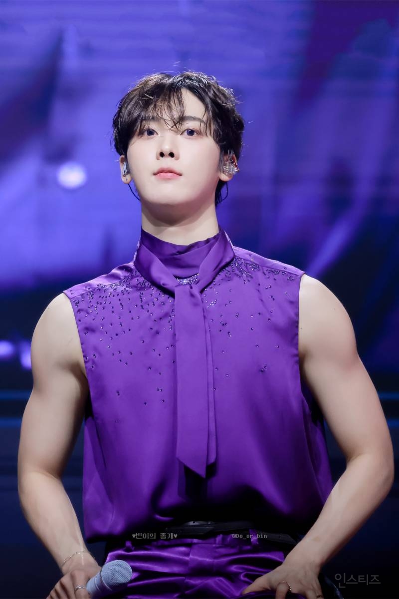 얼굴은 선녀인데 몸은 나무꾼인 남자 아이돌 성장 과정.jpg - 인스티즈(instiz) 이슈 카테고리