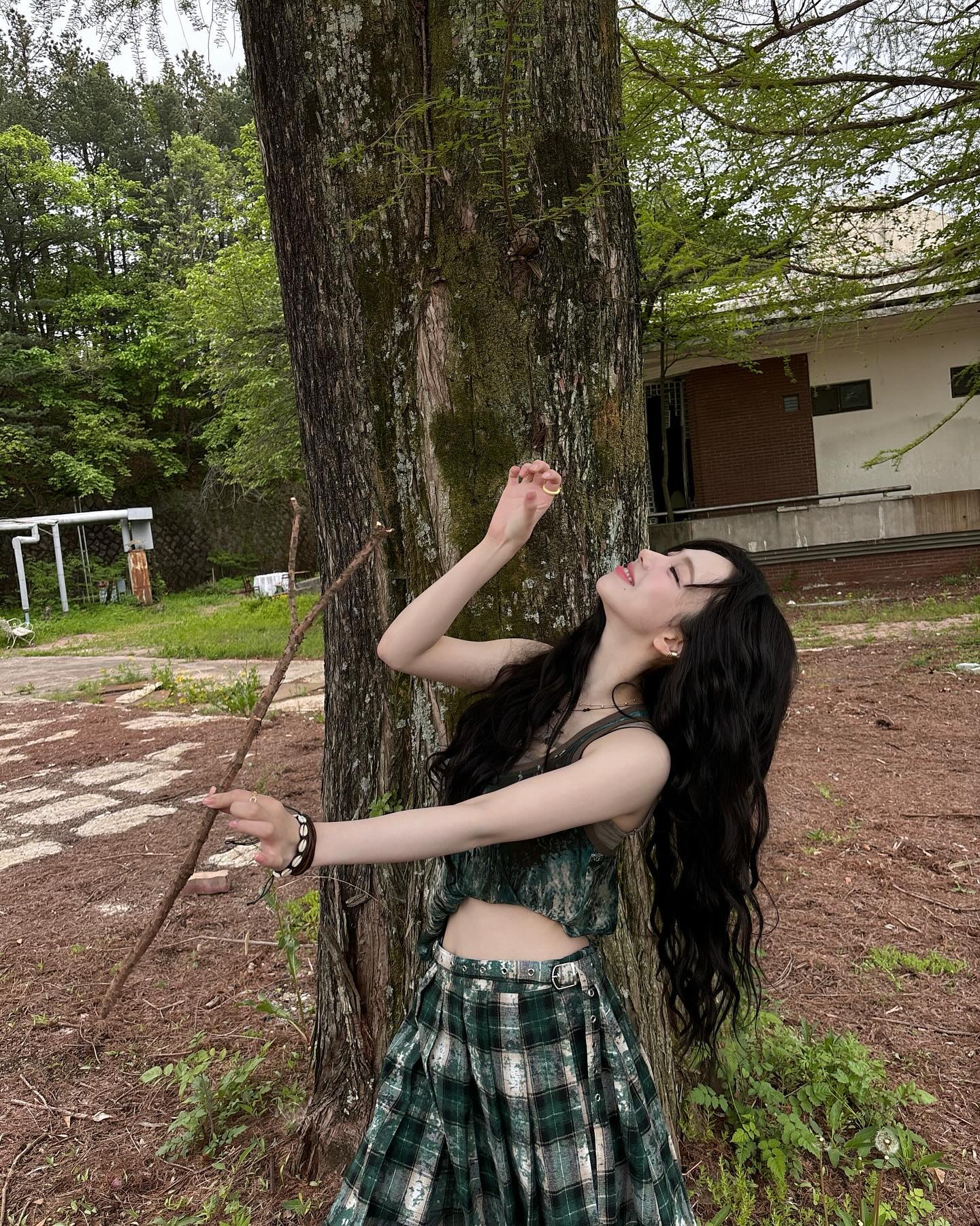 [잡담] 에스파 Live my life 컨포 카리나 너무 예쁘지않아? - 인스티즈(instiz) 연예 카테고리